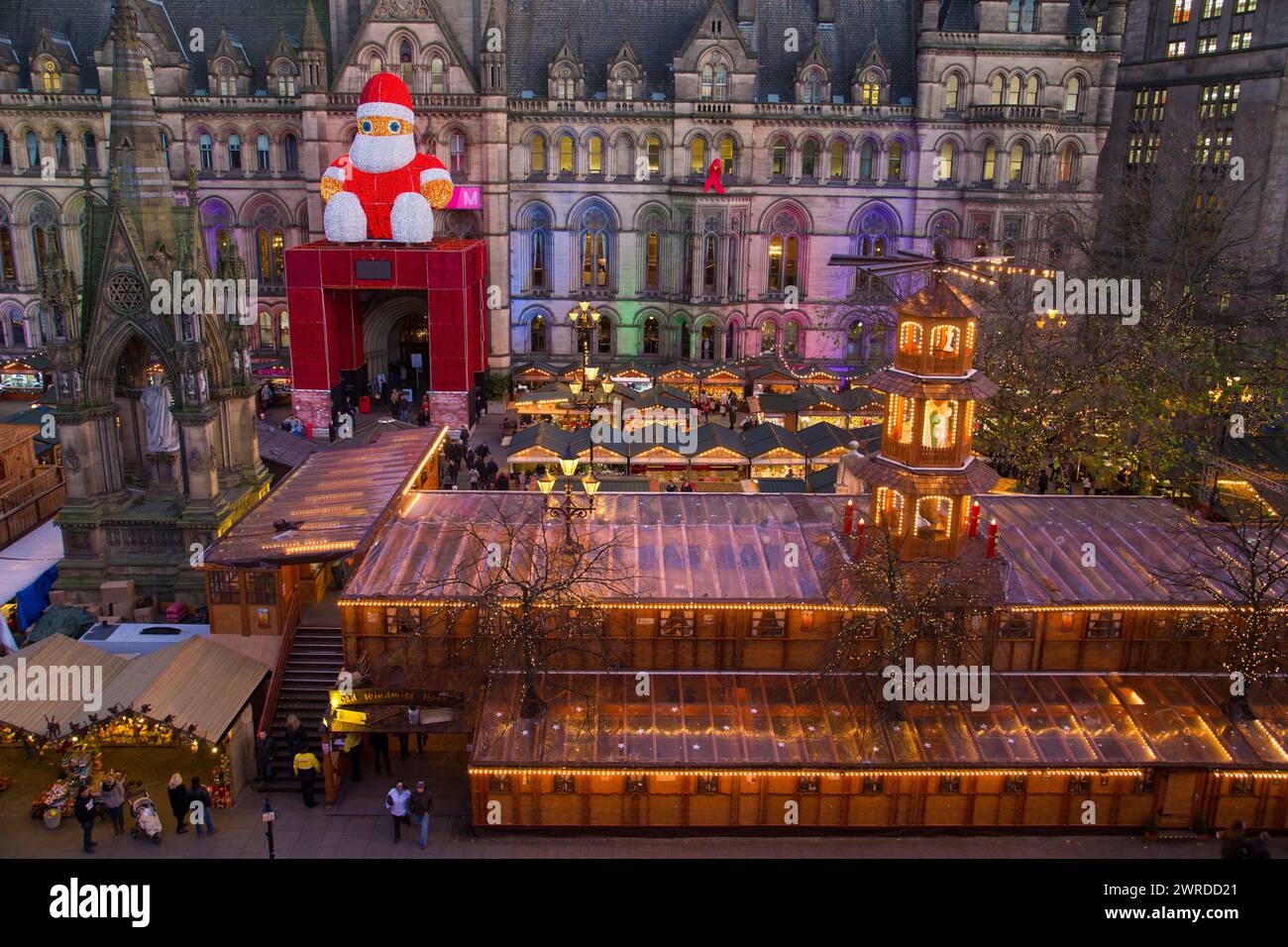 Manchesters giant santa hi-res stock photography and images - Alamy