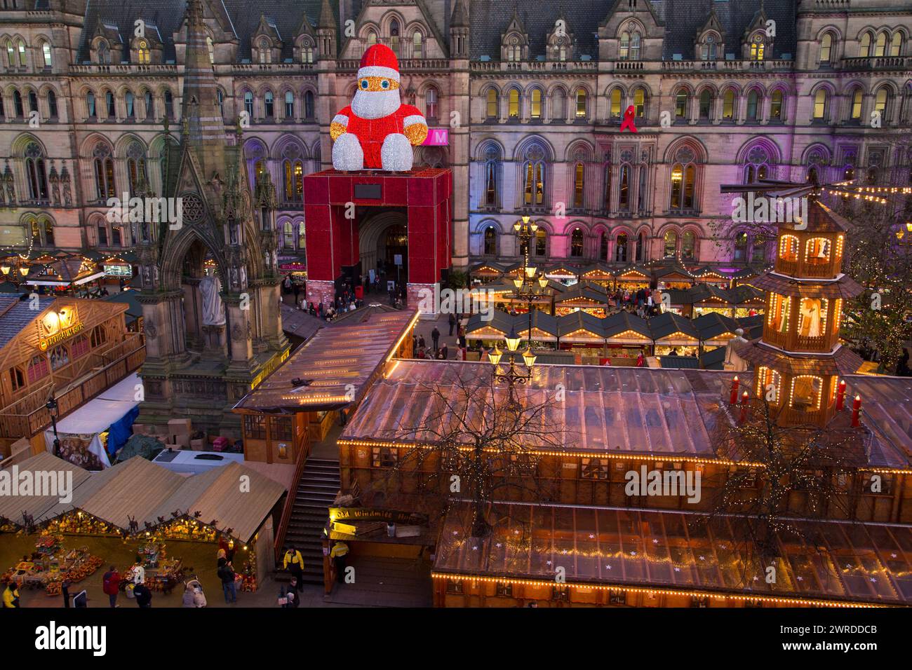 Manchesters giant santa hi-res stock photography and images - Alamy