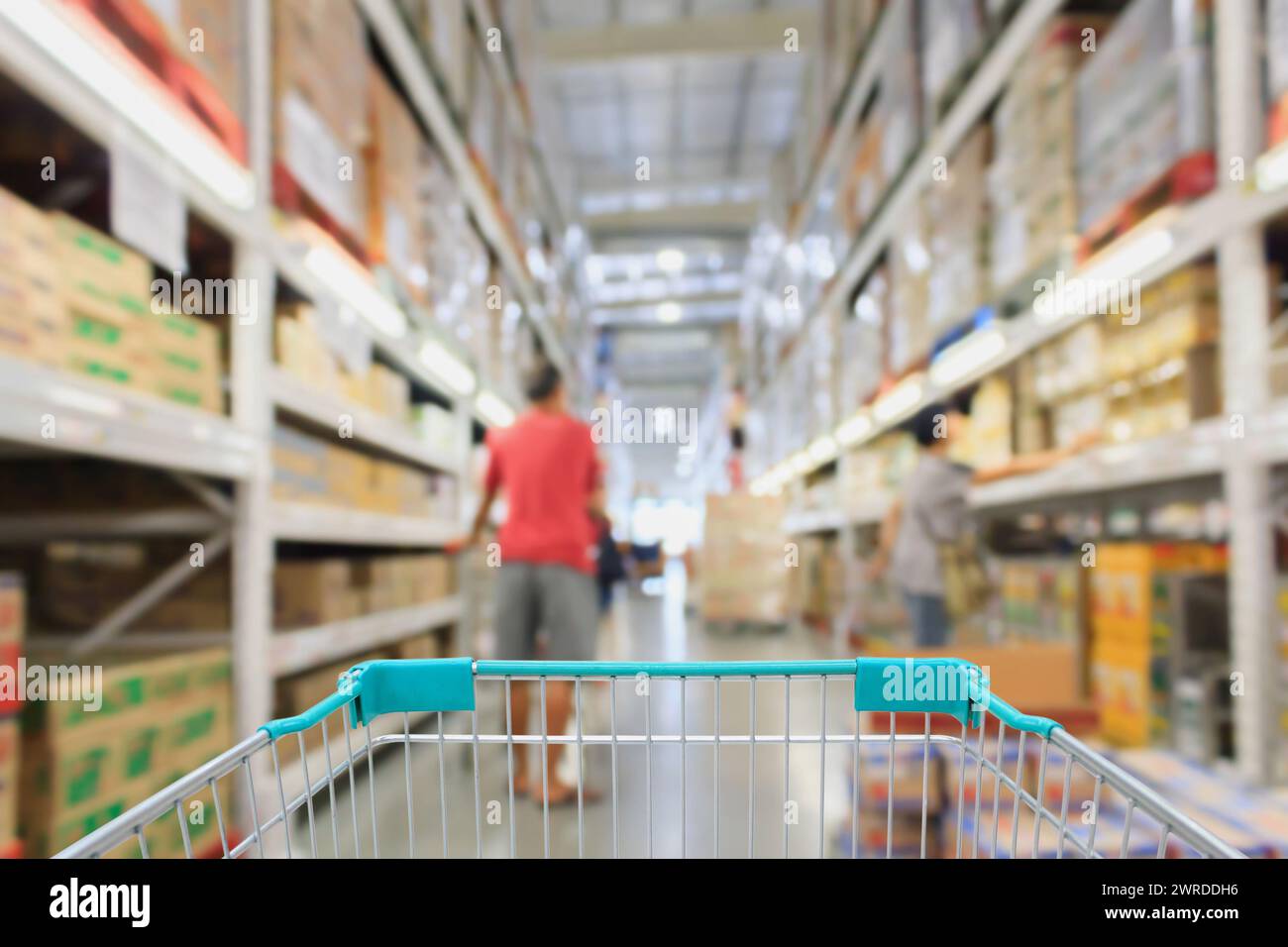 abstract blur supermarket aisle Stock Photo - Alamy