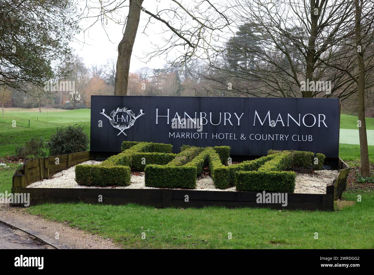 Manor logo hi-res stock photography and images - Alamy