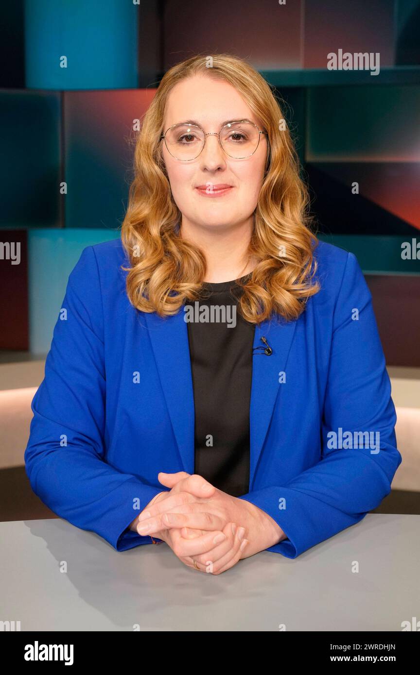 Katharina Dröge in der ARD-Talkshow hart aber fair im Studio Adlershof ...