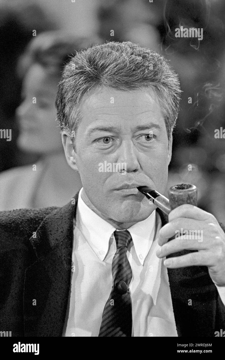 Björn Engholm SPD-Politiker zu Gast in der NDR Talk Show im Januar 1987 ...