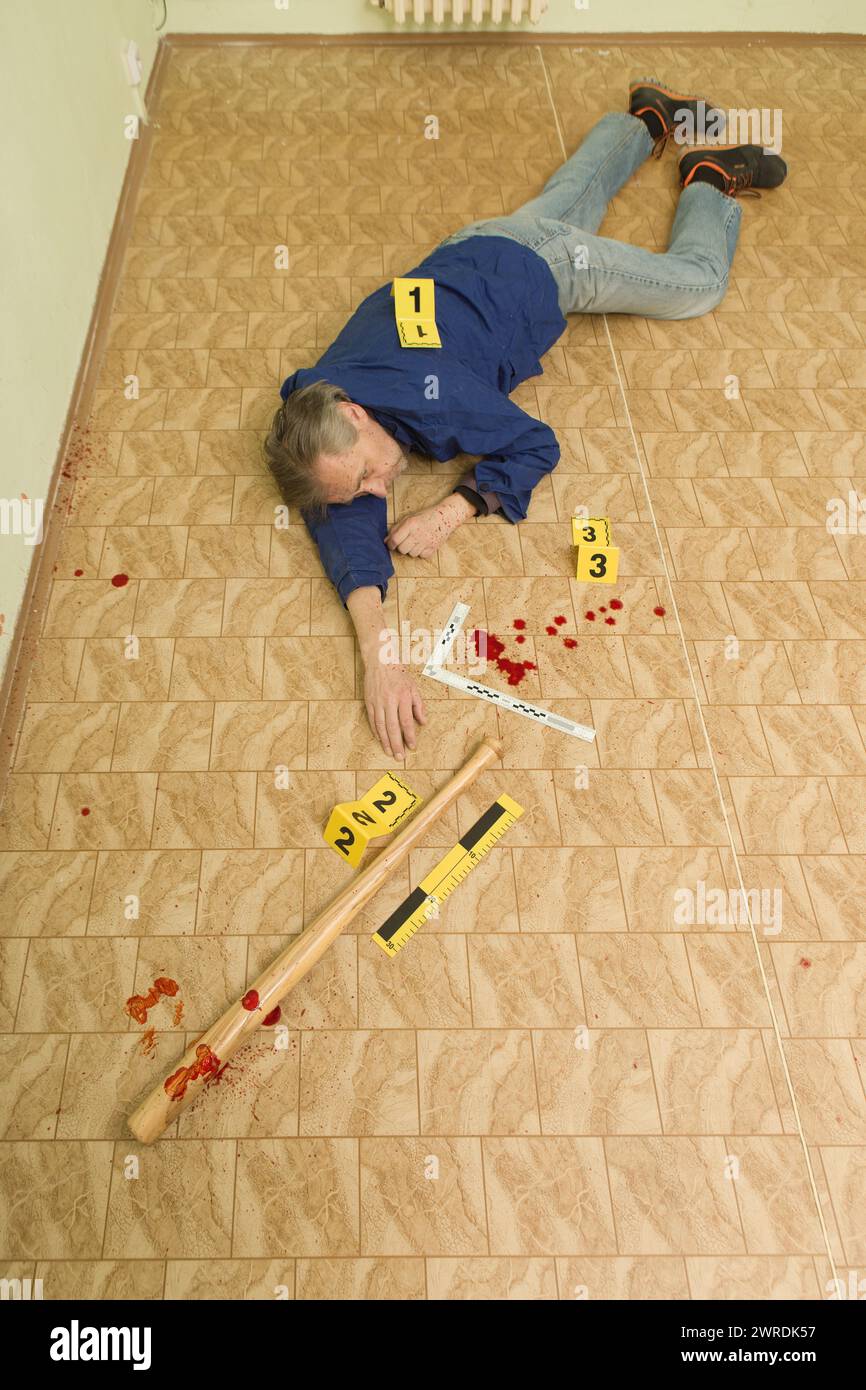 Man baseball bat blood hi-res stock photography and images - Alamy