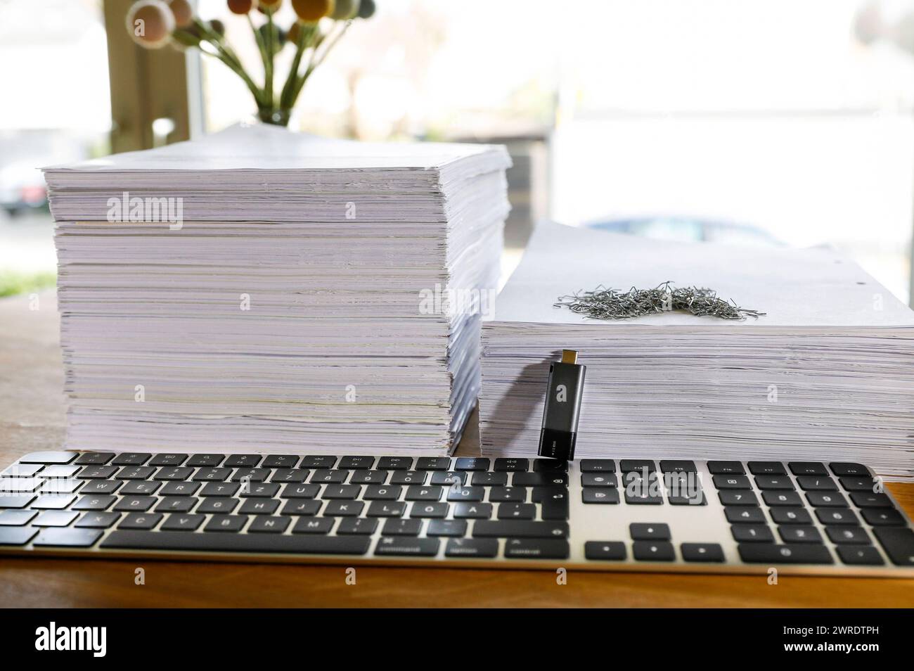 Dokumentenarchiv hi-res stock photography and images - Alamy