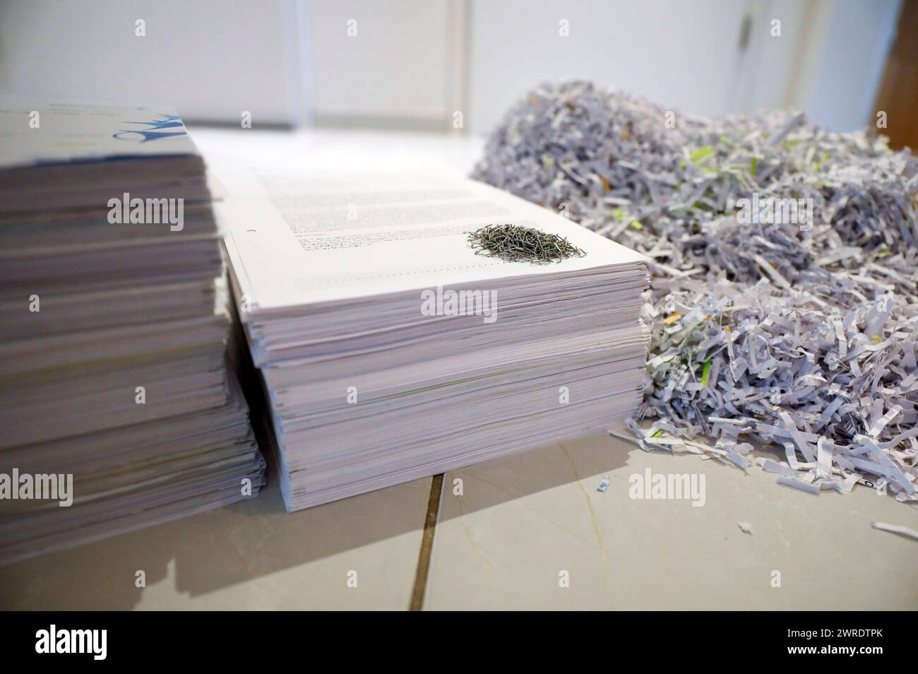 Dokumentenarchiv hi-res stock photography and images - Alamy