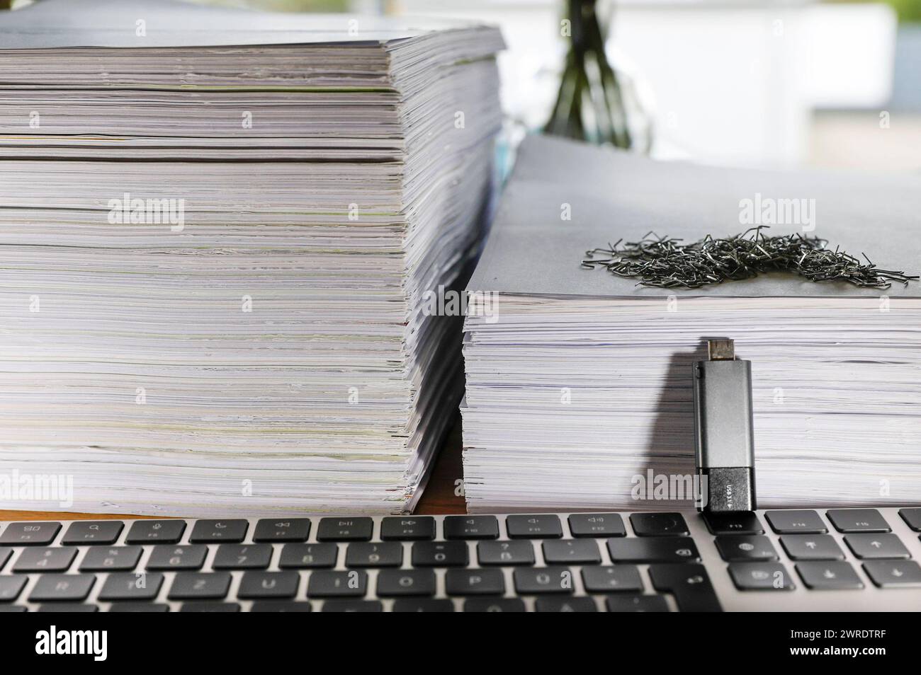 Dokumentenarchiv hi-res stock photography and images - Alamy