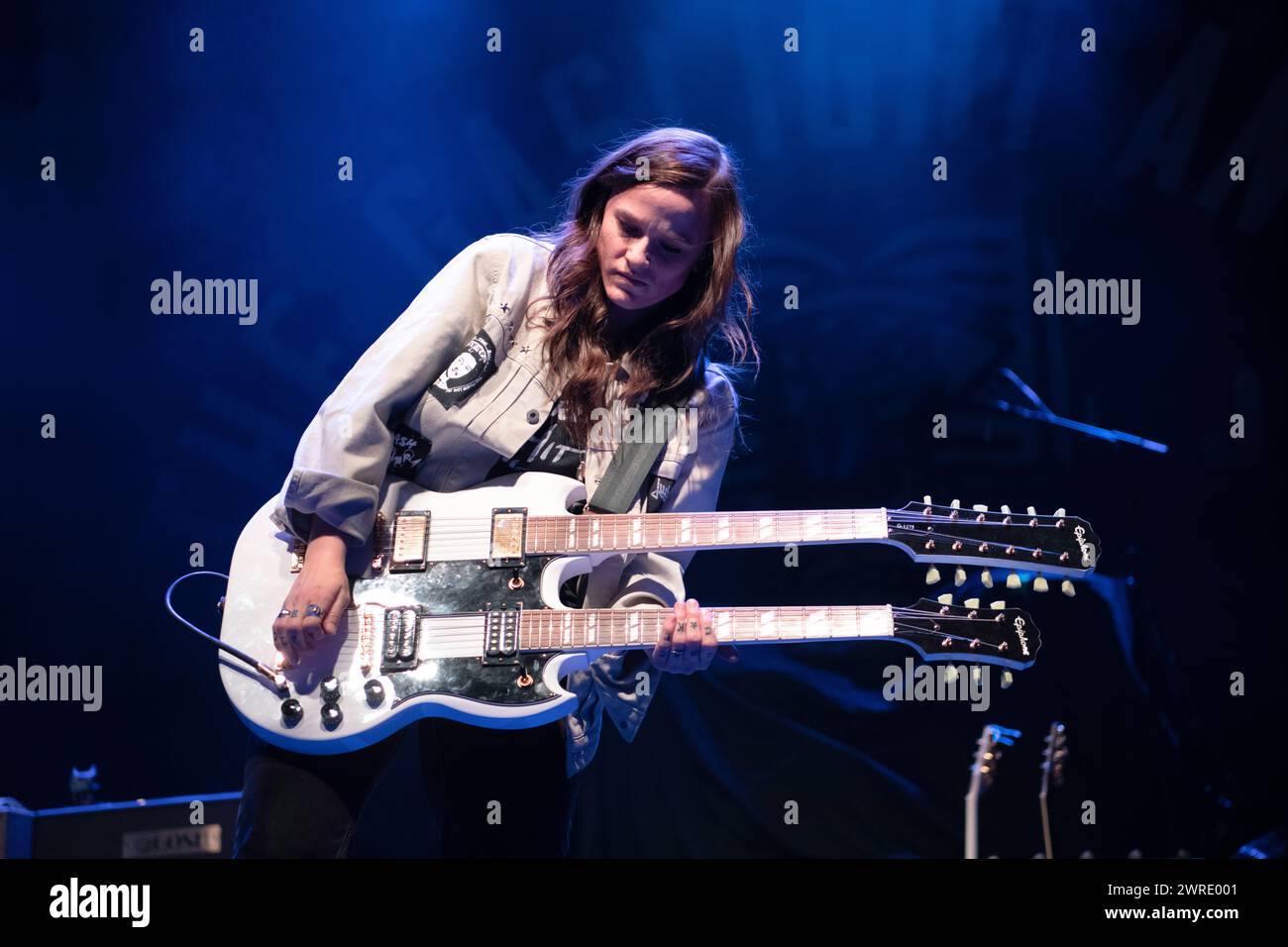 Emily wolfe guitar hi-res stock photography and images - Alamy