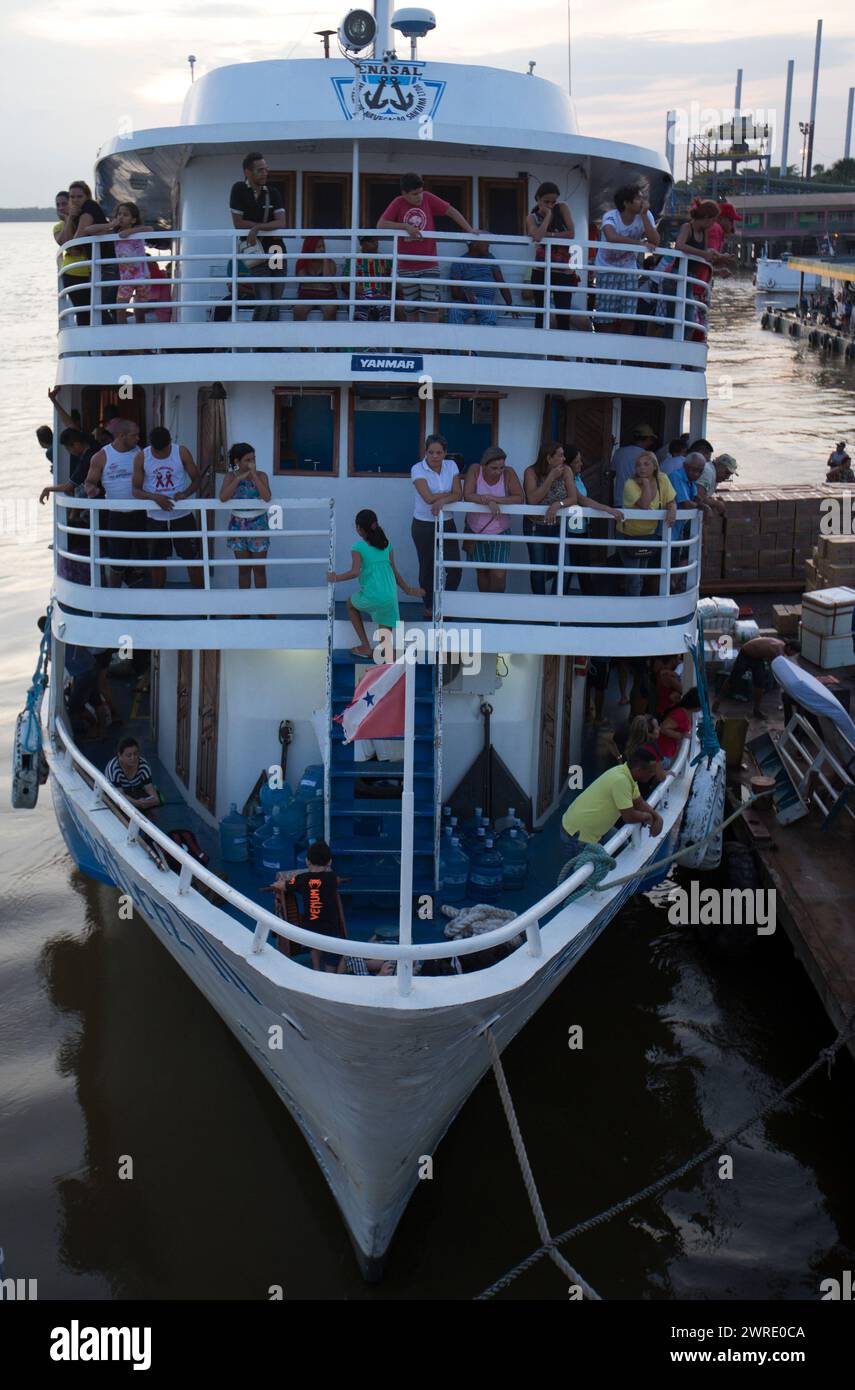 08/10/15 Ferry boats are loaded at Macapá on the Amazon, Brazil Stock ...