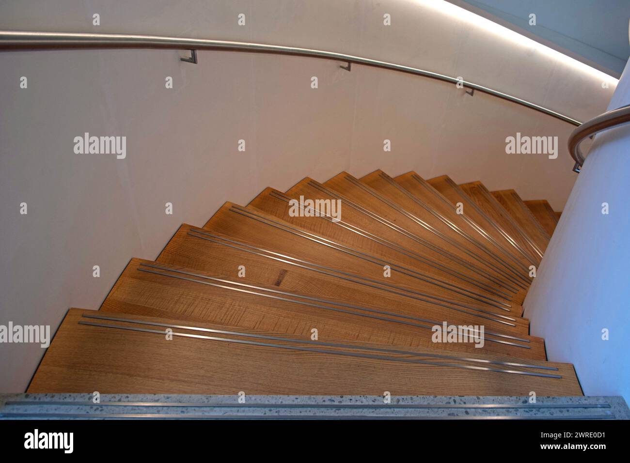 The double-helix staircase in the Luma Gallery by architect Frank Gehry ...