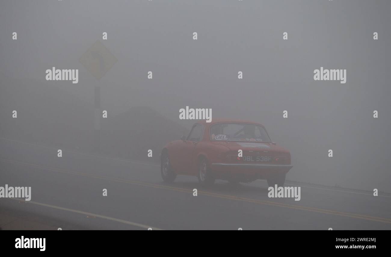 10/10/15. A Lotus Elan crosses from Atlantic to Pacific on the Tranz ...