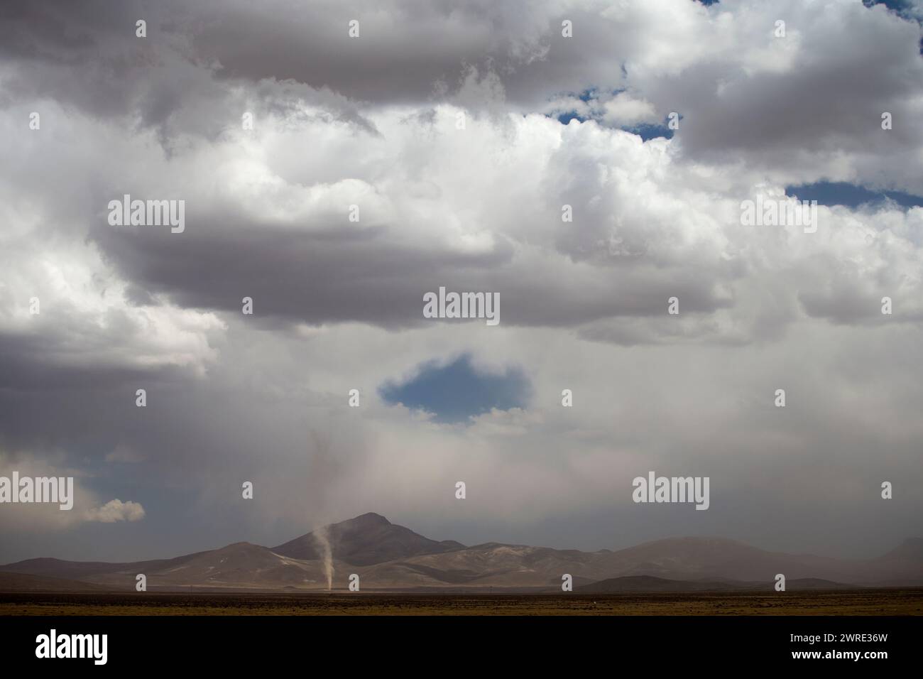 Devils and dust hi-res stock photography and images - Alamy