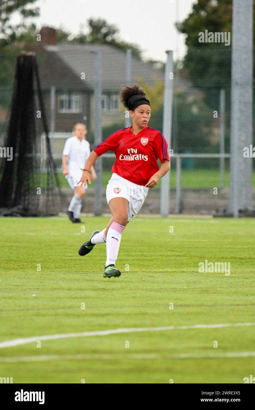 University hertfordshire football hi-res stock photography and images ...
