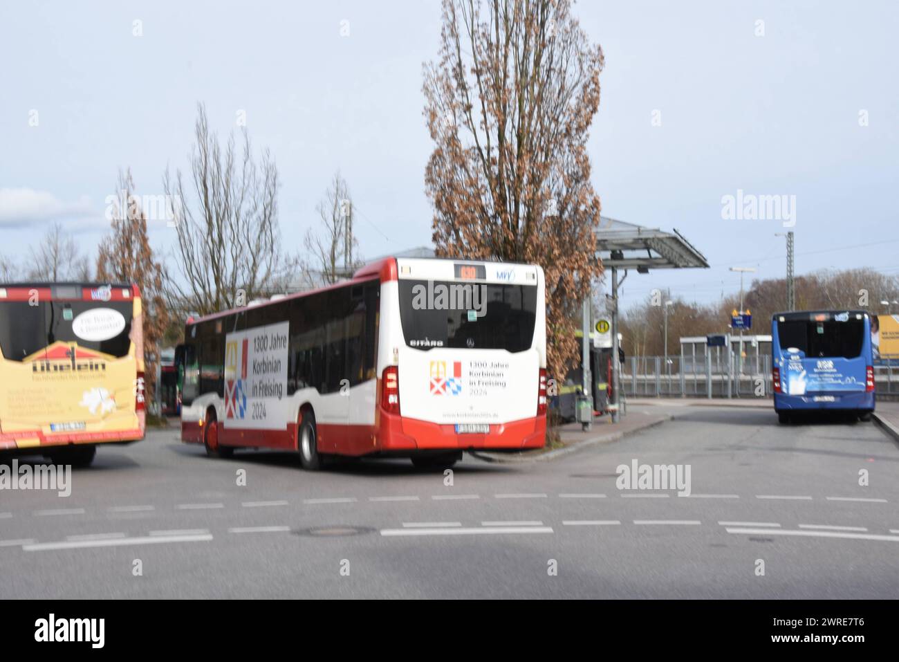 Busbahnhof Freising 11.03.2024 Freising *** Freising bus station 11 03 ...