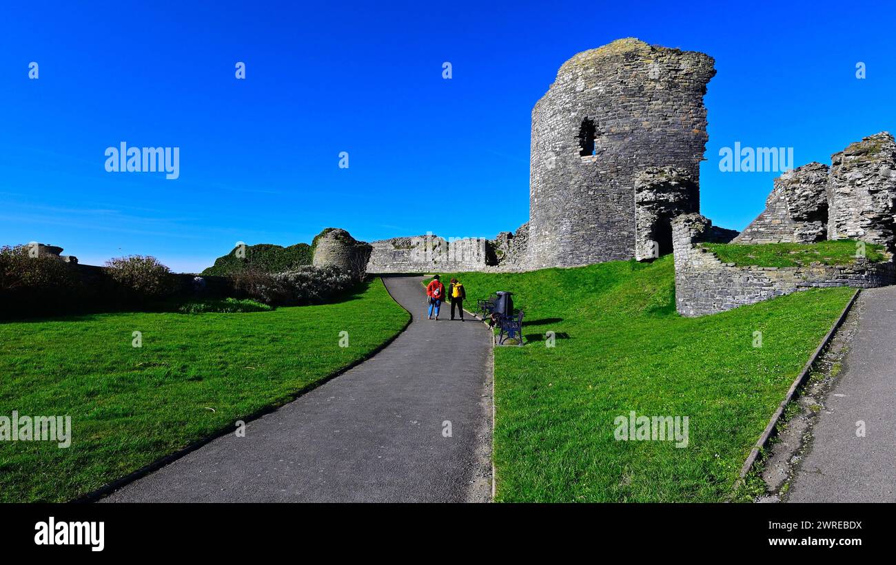 A king edward 1st castle hi-res stock photography and images - Alamy