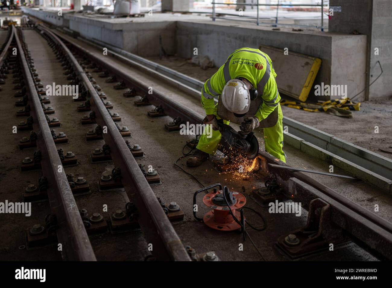 Railway Services personnel at work during a visit to the new phase of ...