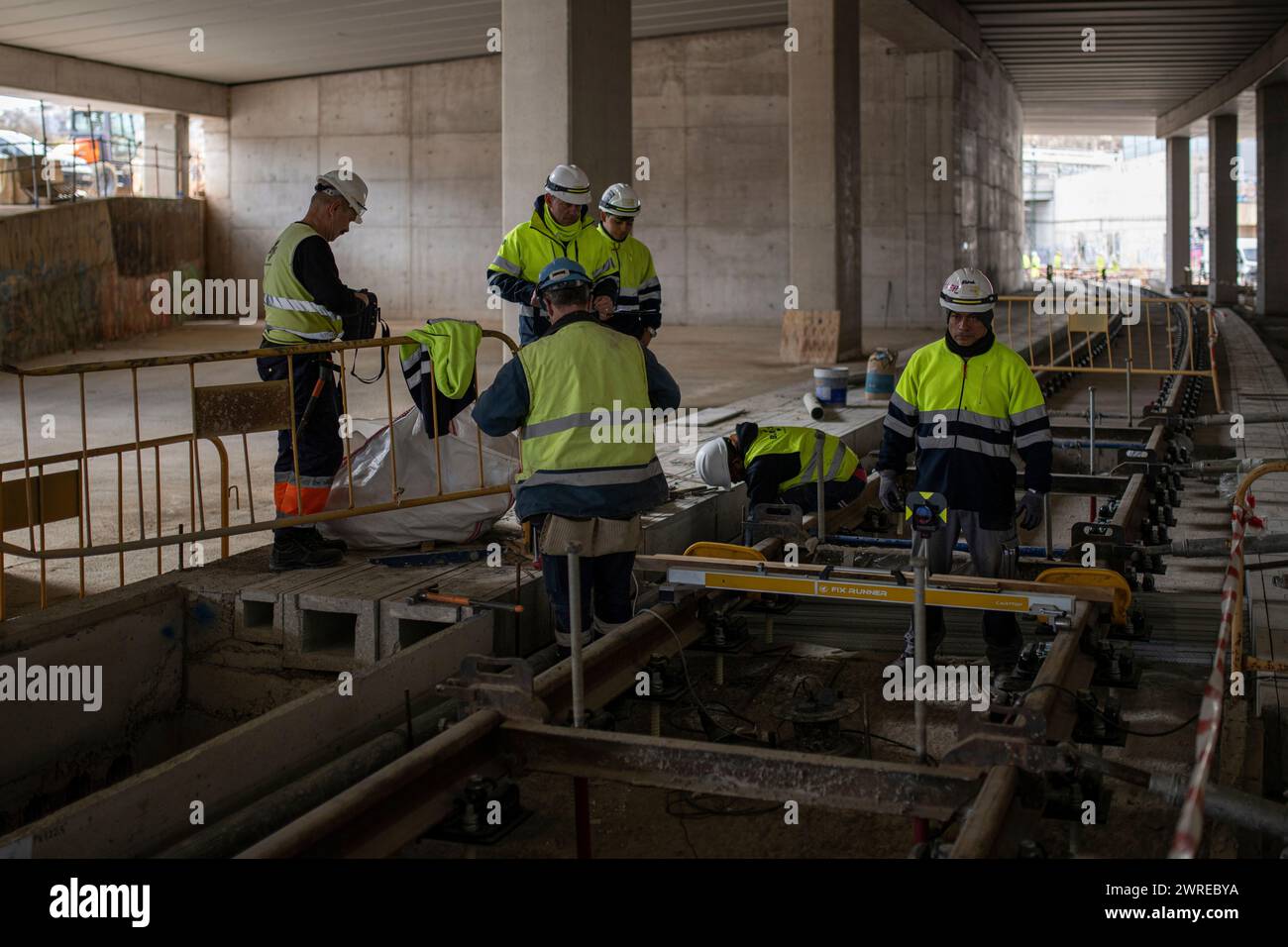 Railway Services personnel at work during a visit to the new phase of ...