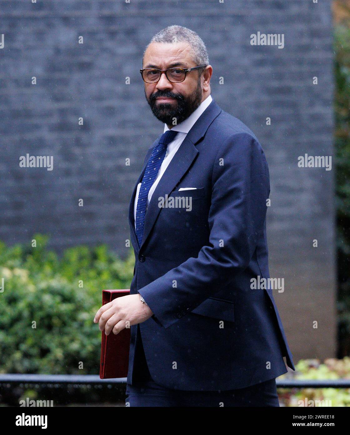 Hgome secrtetary hi-res stock photography and images - Alamy