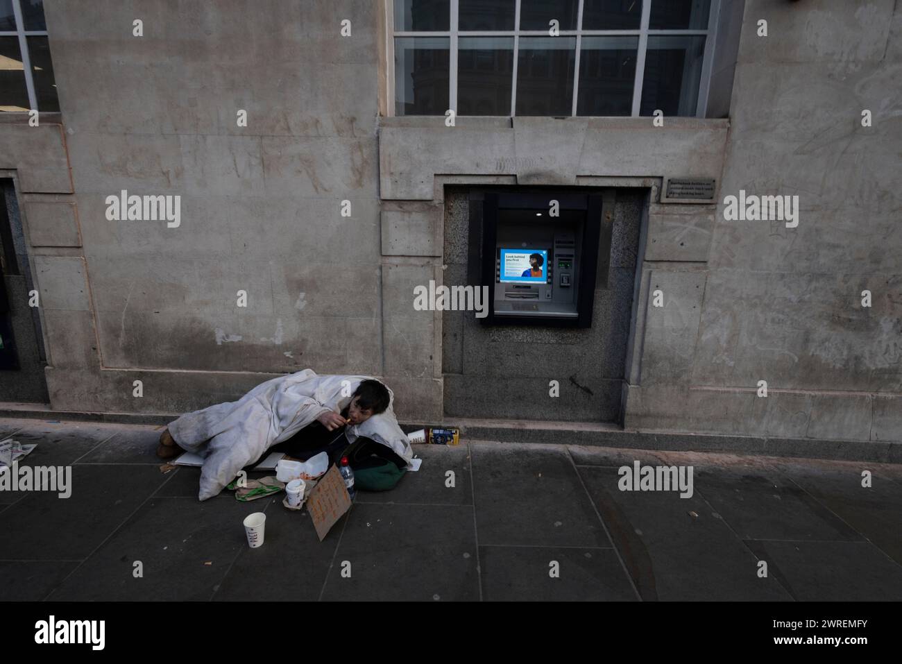 Homeless and poverty within the area around London Bridge station, in ...