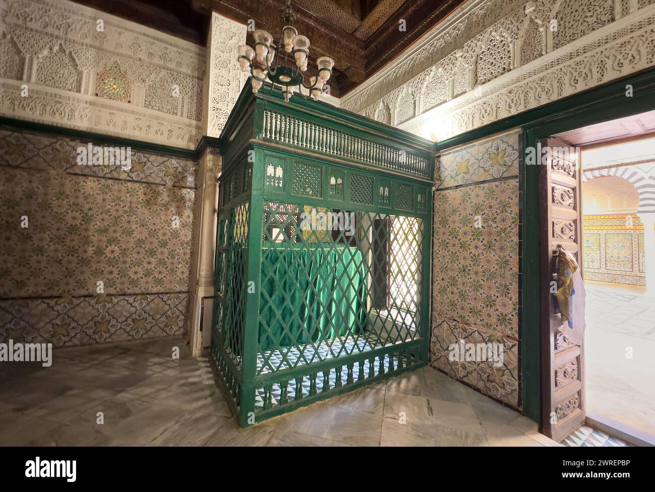 Islamic interior design tunisia hi-res stock photography and images - Alamy