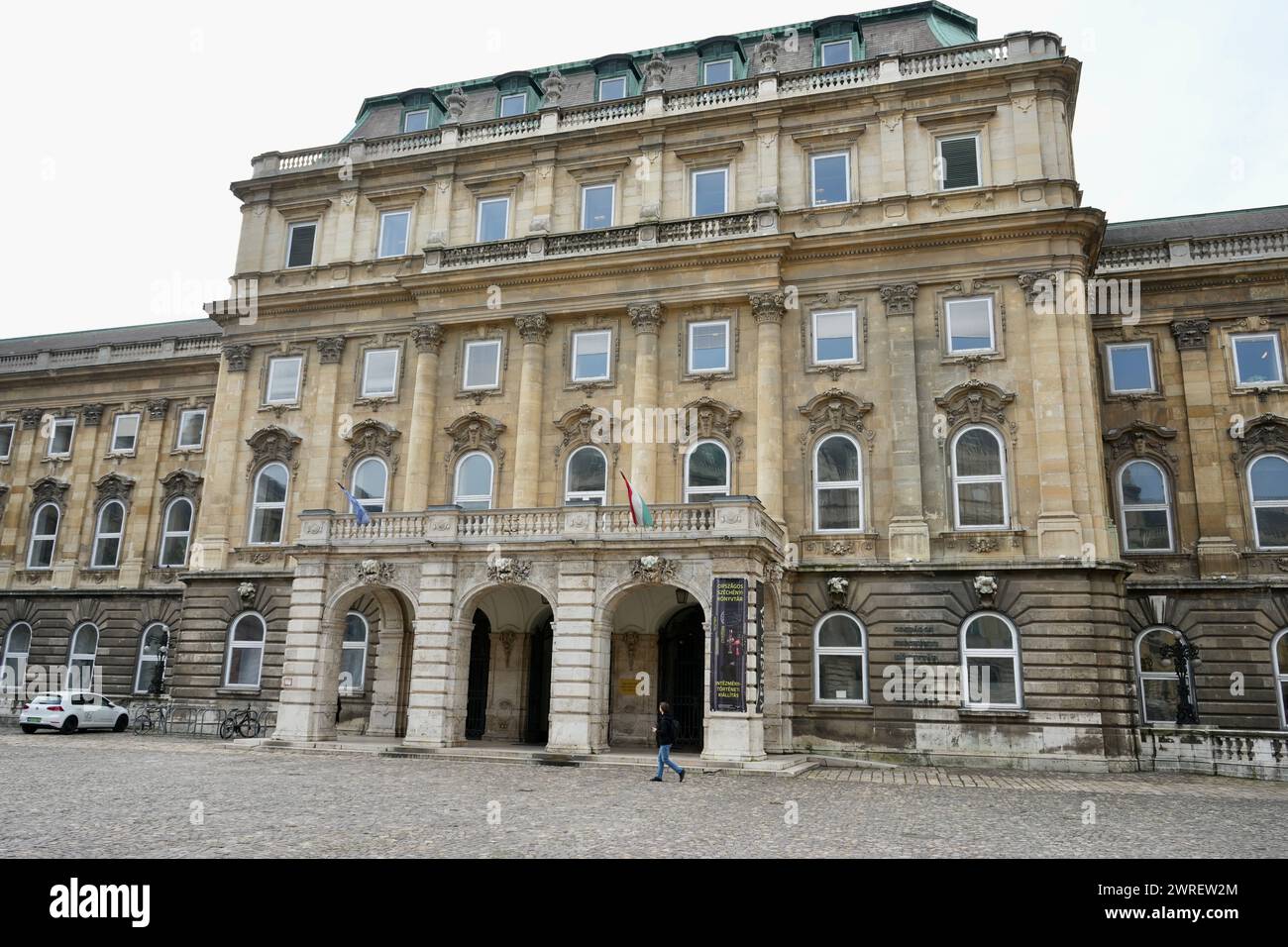 National szechenyi library hi-res stock photography and images - Alamy