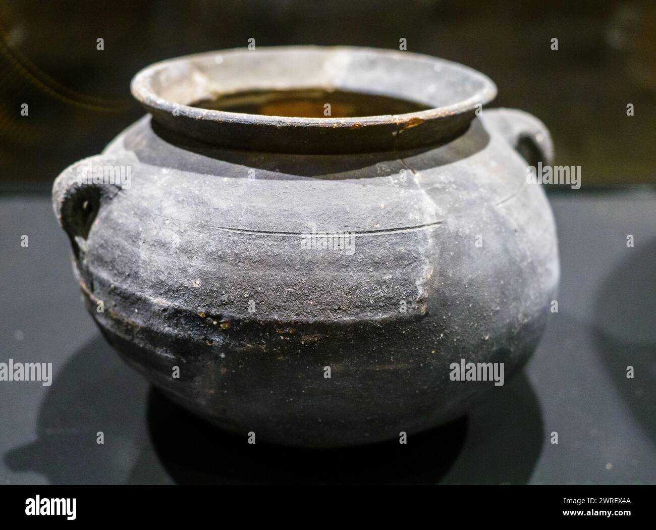 Large earthrnware cooking pot from the Islamic Period. 10 th Century ...