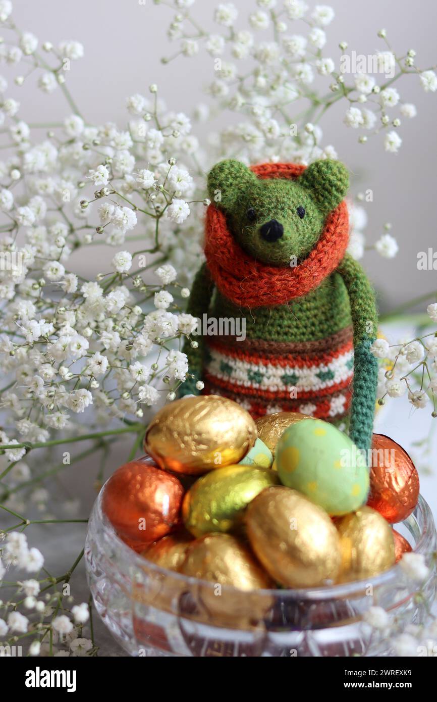 Wrapped sweets hi-res stock photography and images - Alamy