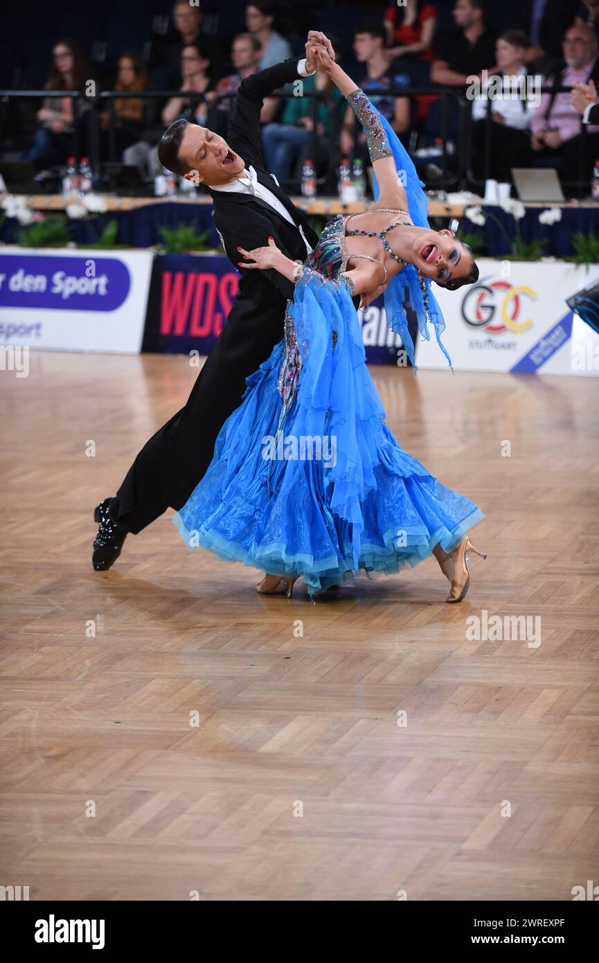 Ballroom dance couple, dancing at the competition Stock Photo - Alamy