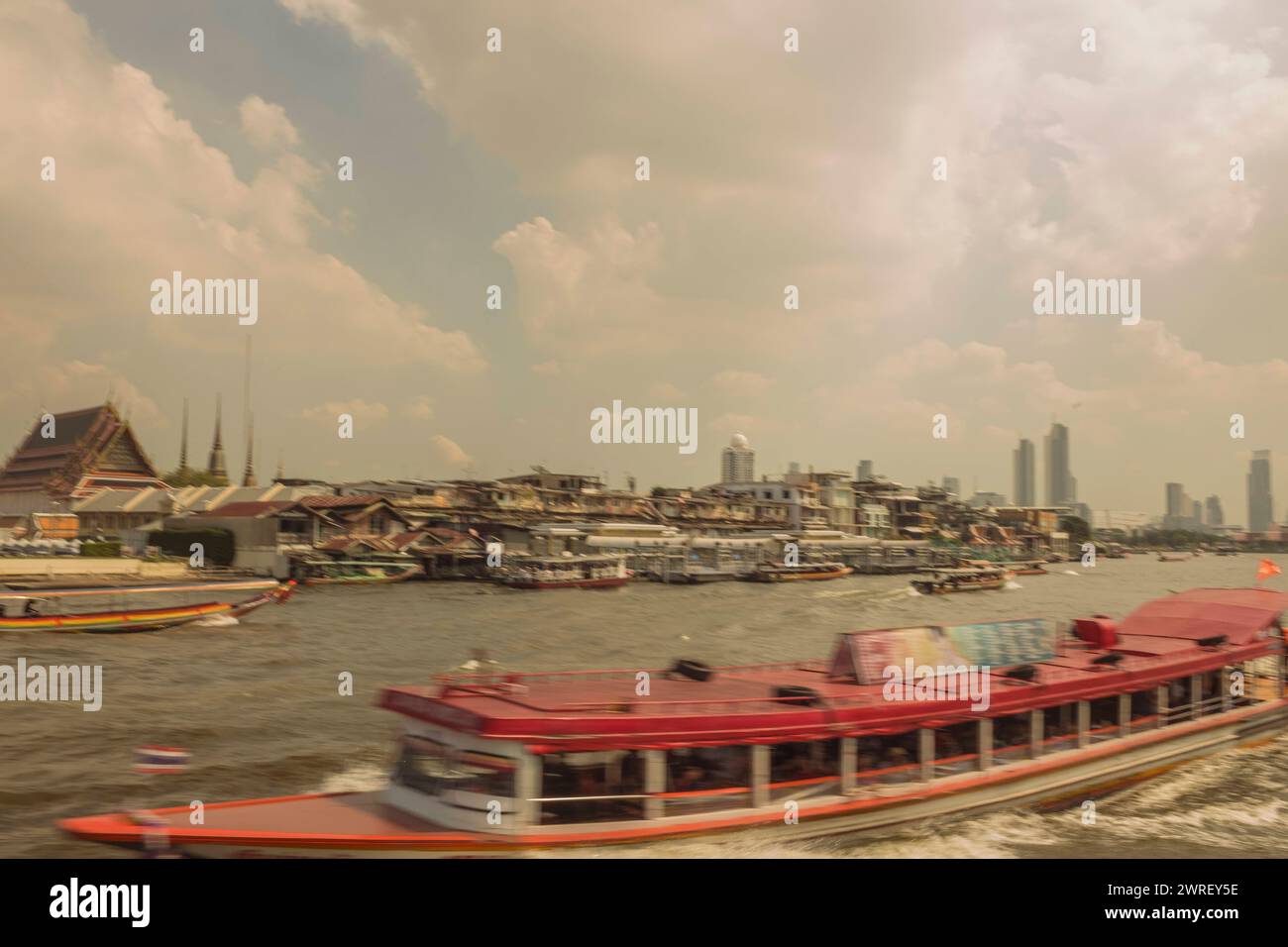Bangkok Chao Phraya River Bangkok: Small Boats on the River Thailand Thailand Symbolbilder-84 ...