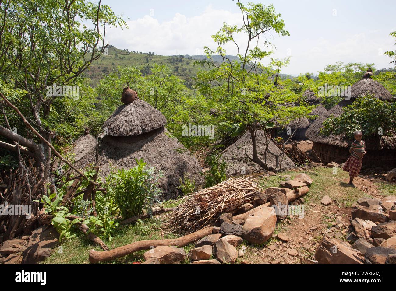 Traditional Ethiopian village Karat Konso. Ethiopia Stock Photo - Alamy
