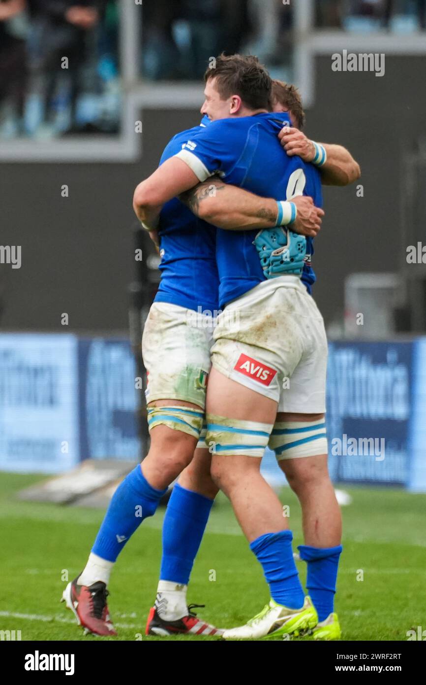 Lorenzo Cannone and Ross Vintoent celebrate during the Guinness Six ...