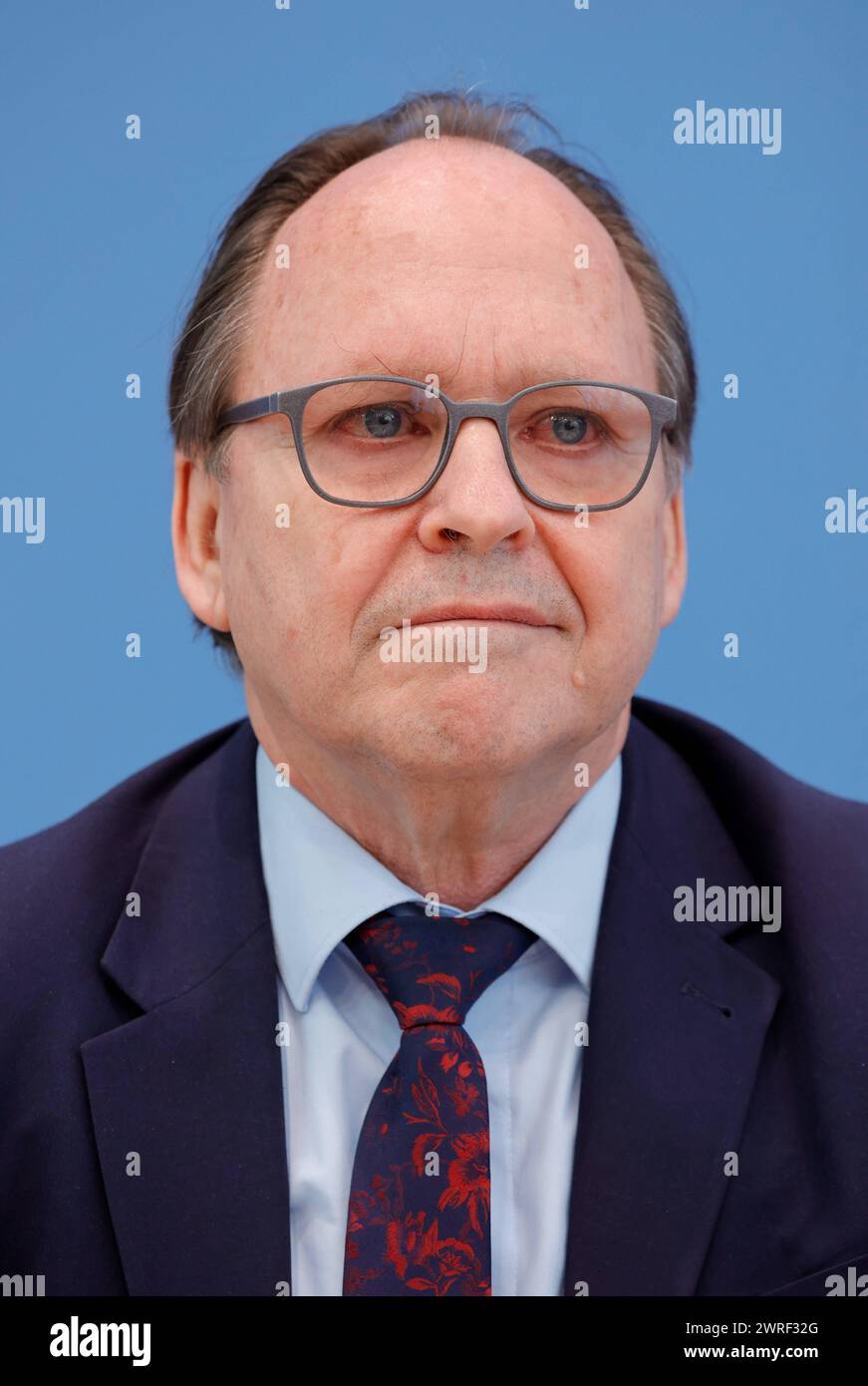 Annual report 2023 hi-res stock photography and images - Alamy