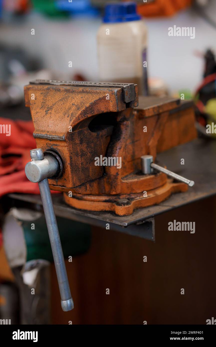 Metal vise close up Stock Photo - Alamy