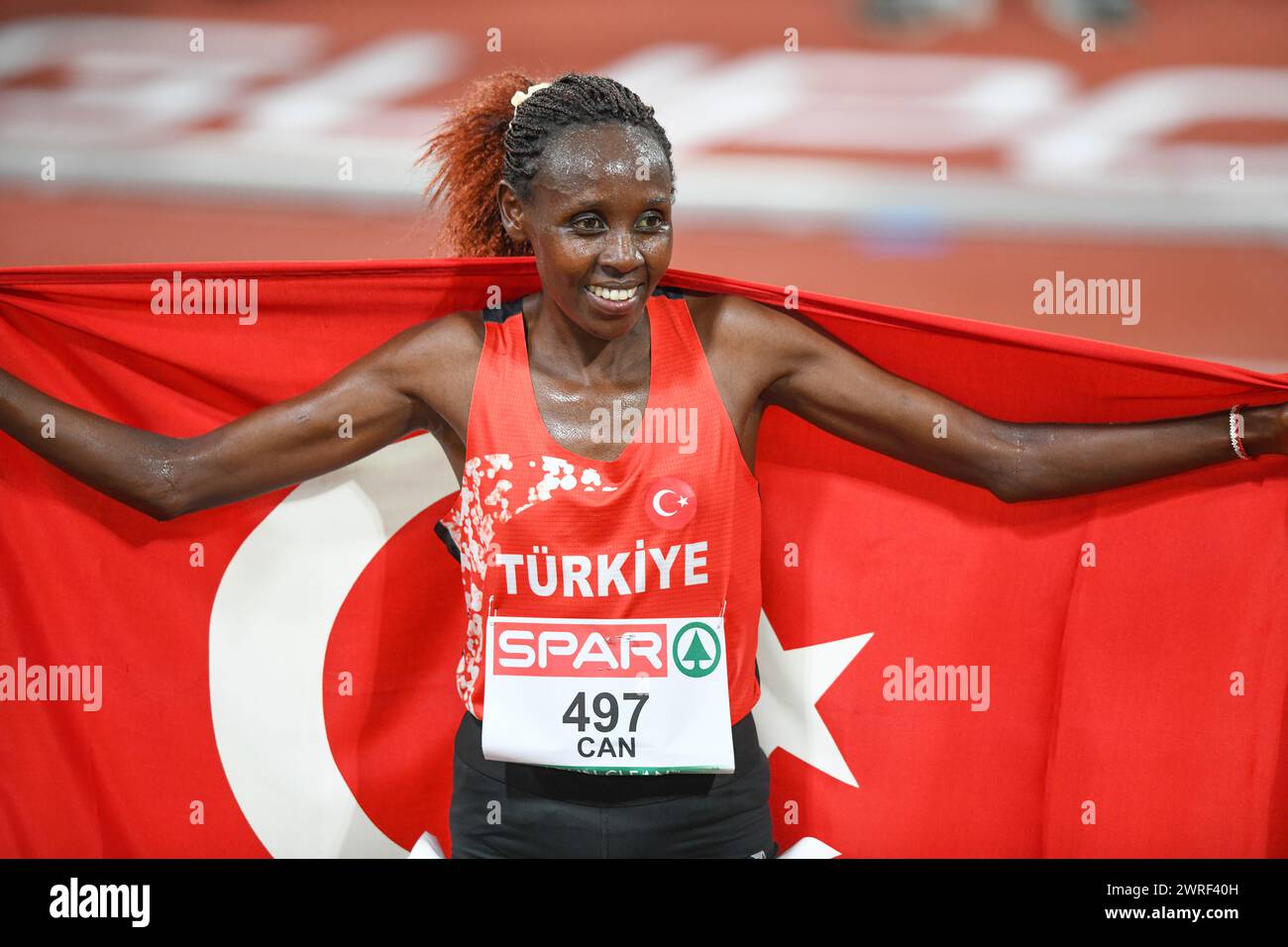 Yasemin Can (Turkey), Gold Medal. Women's 10,000 metres. European ...