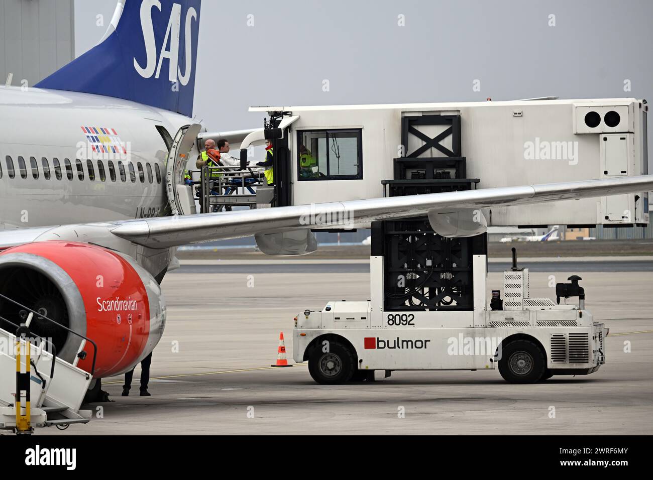 Ambu lift hi-res stock photography and images - Alamy