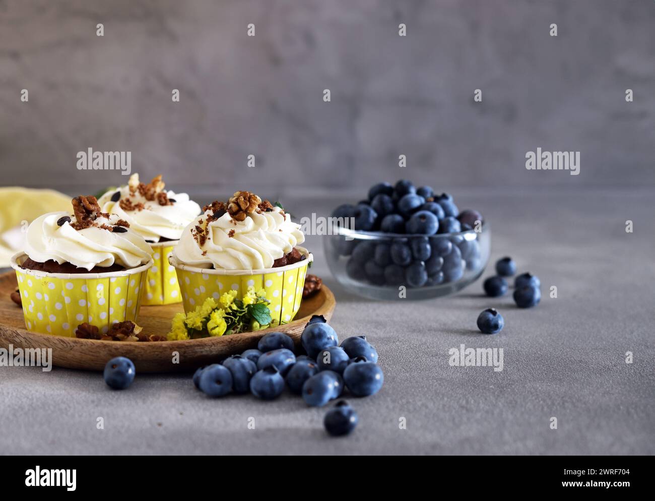 sponge dessert muffins with fresh berries Stock Photo - Alamy