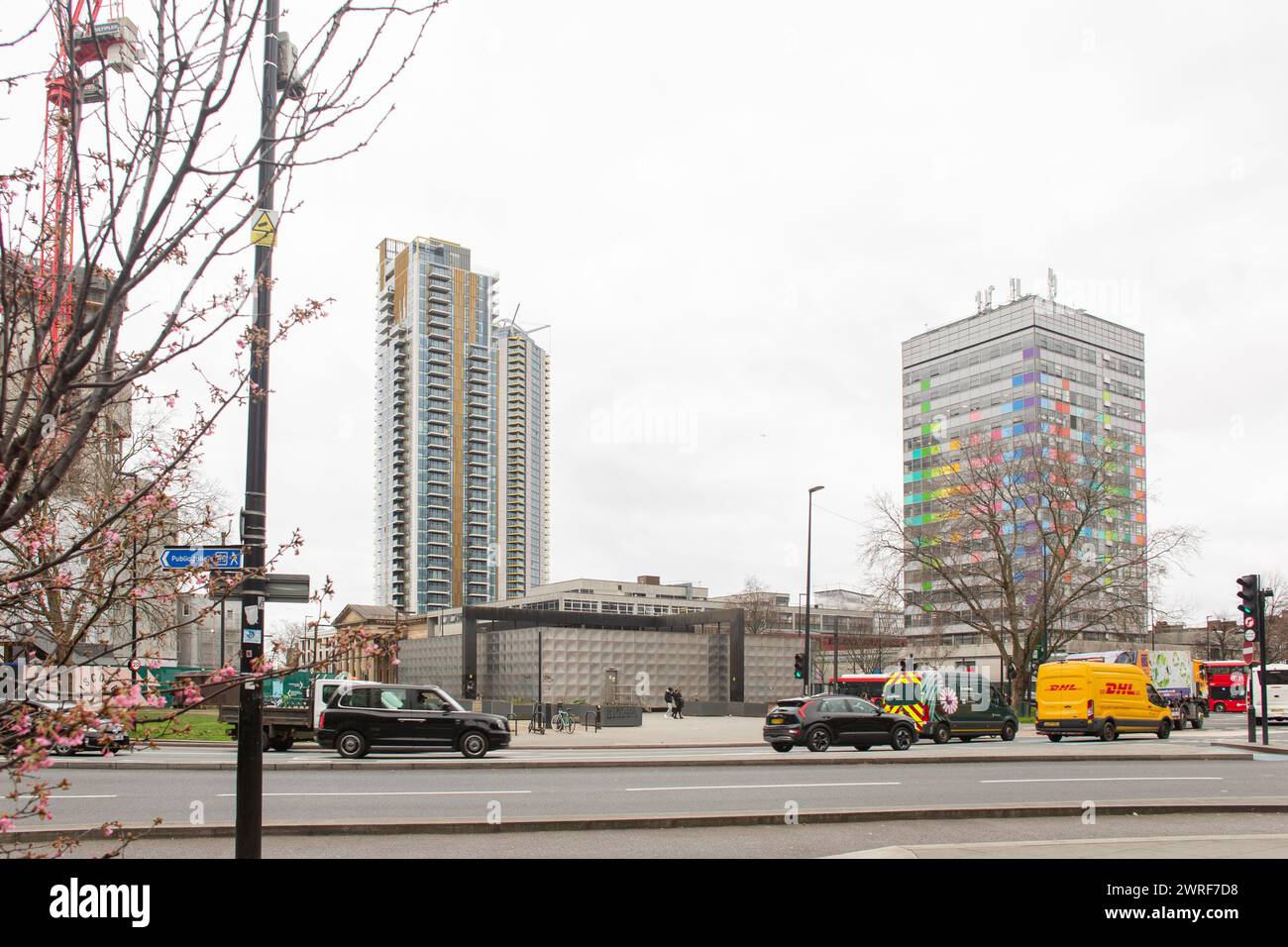 The Michael Faraday Memorial, Elephant and Castle, London Stock Photo ...