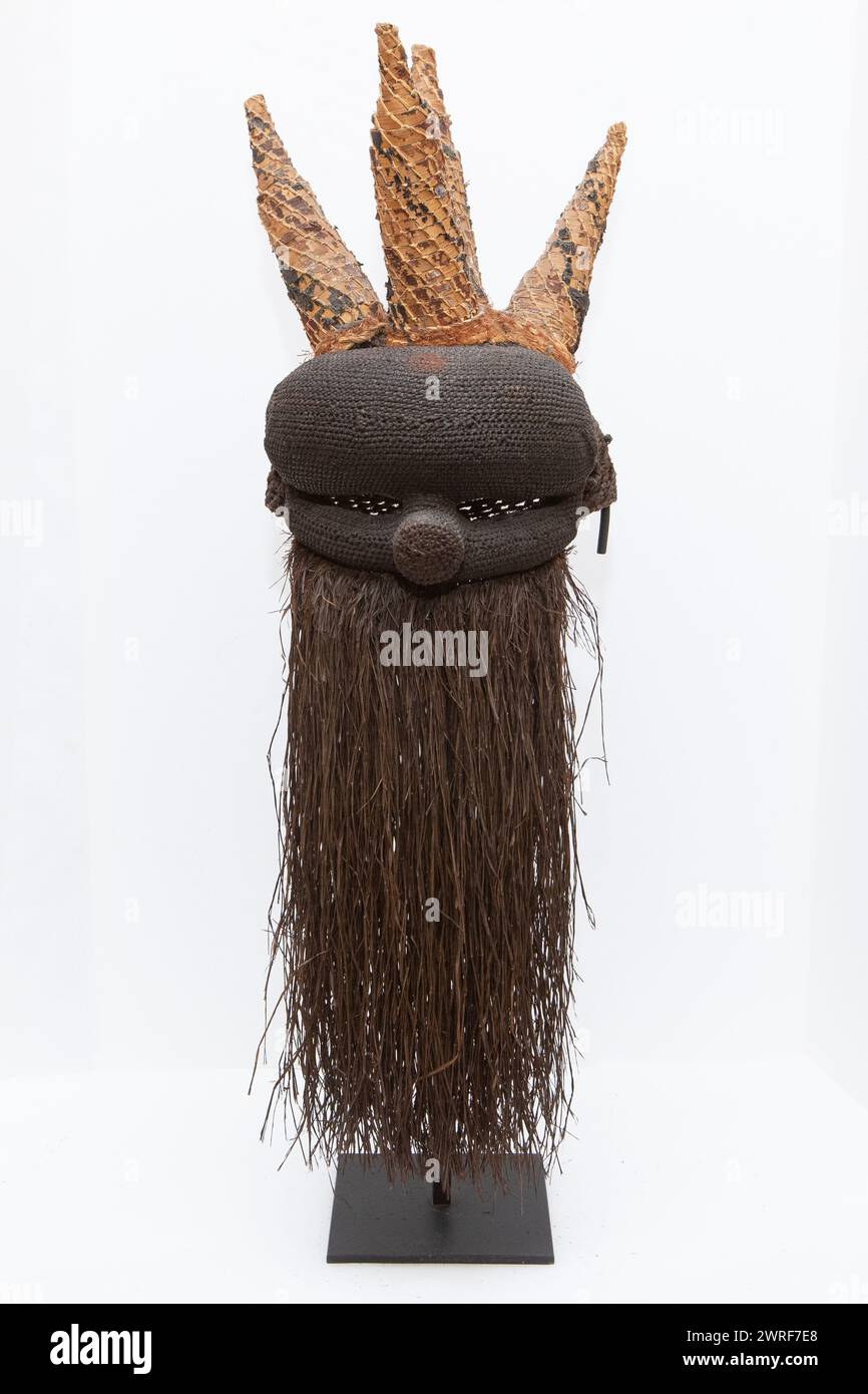 Bantu tribal art hi-res stock photography and images - Alamy