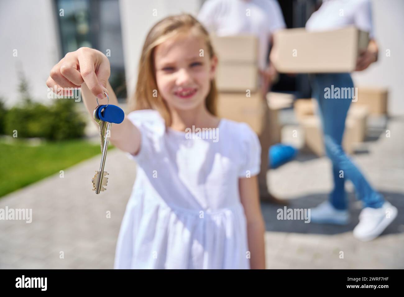 Parents house keys daughter hi-res stock photography and images - Alamy