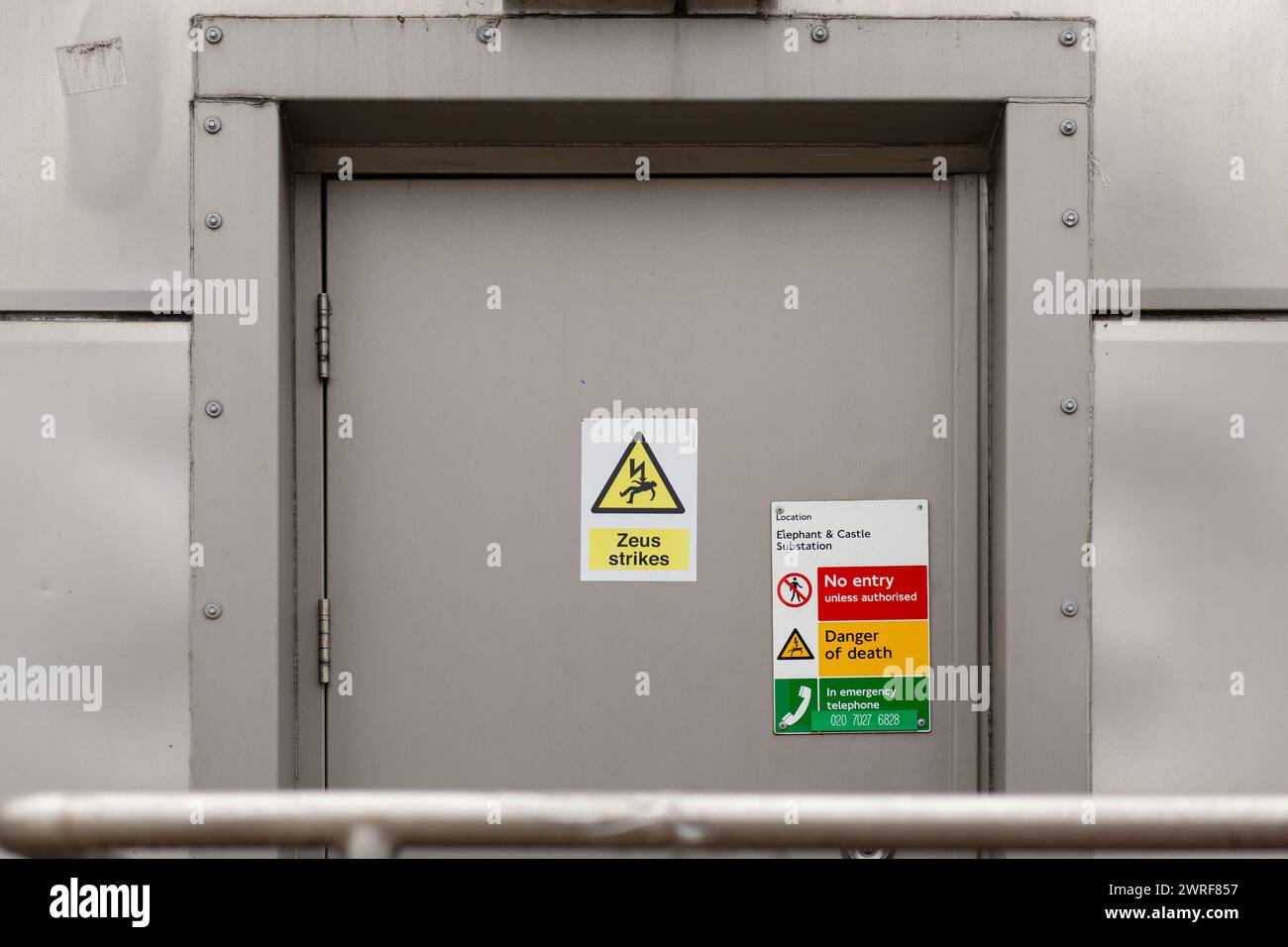 Michael faraday memorial elephant and castle hi-res stock photography ...