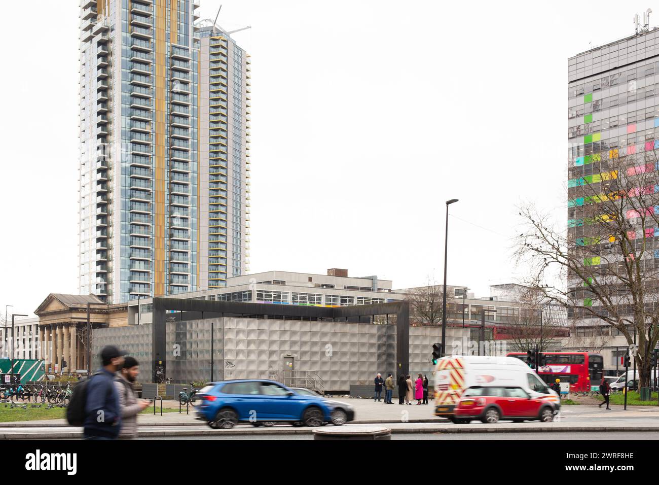 The Michael Faraday Memorial, Elephant and Castle, London Stock Photo ...