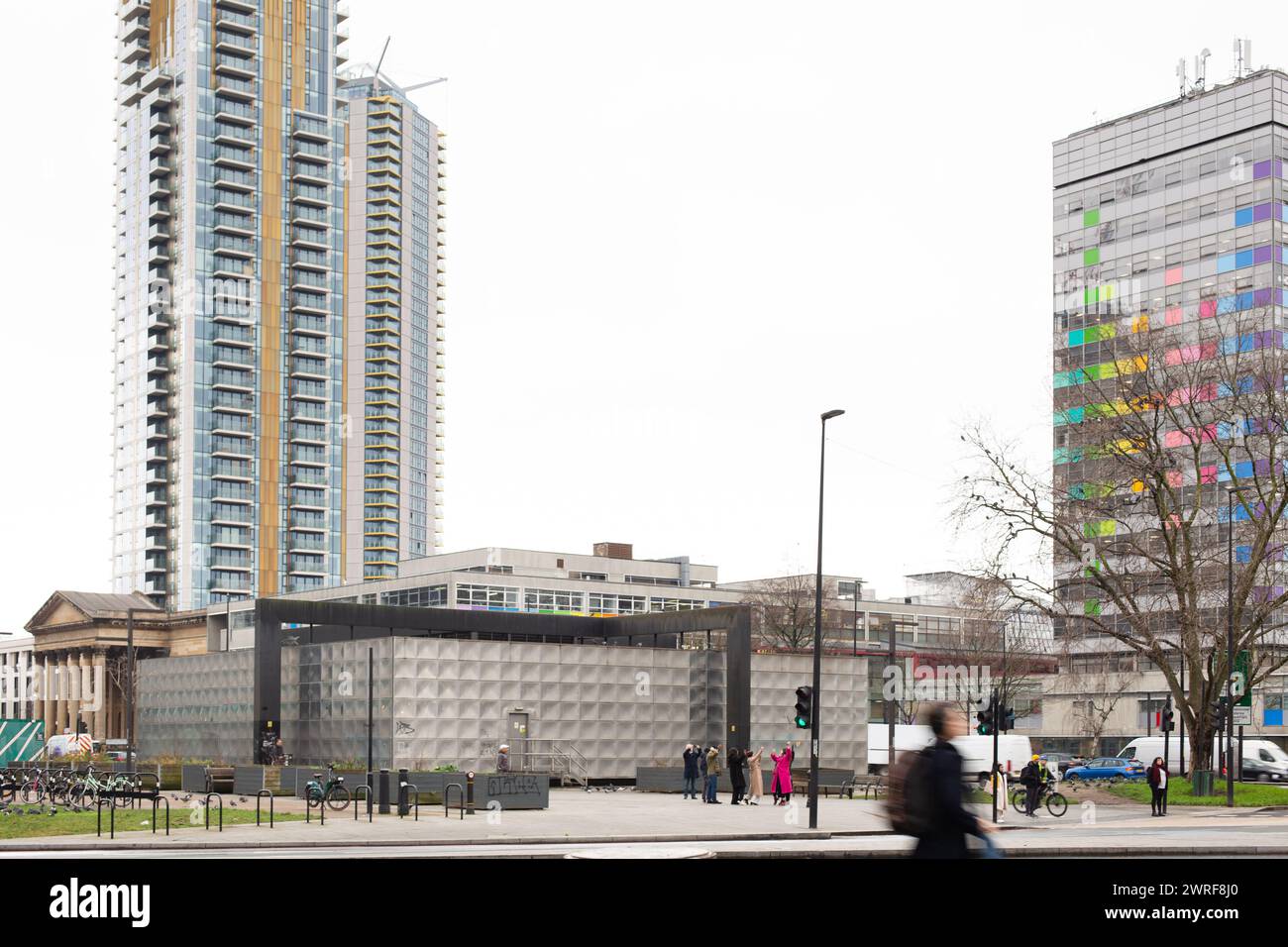 The Michael Faraday Memorial, Elephant and Castle, London Stock Photo ...