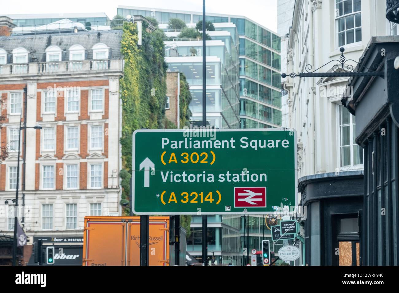 LONDON- FEBRUARY 19, 2024: Road sign for Parliament Square and Victoria ...