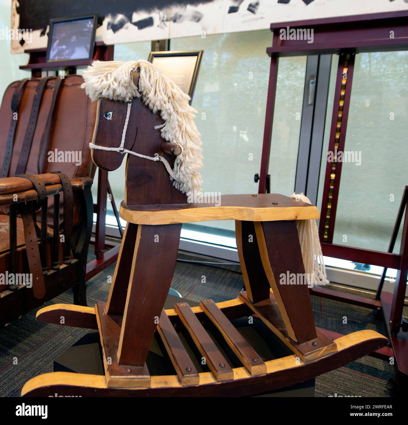 Will ferrell elf hi-res stock photography and images - Alamy