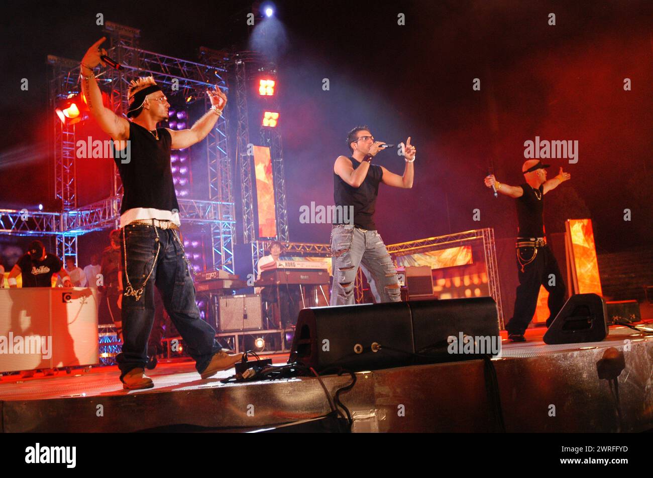 Dj thg 2003 hi-res stock photography and images - Alamy