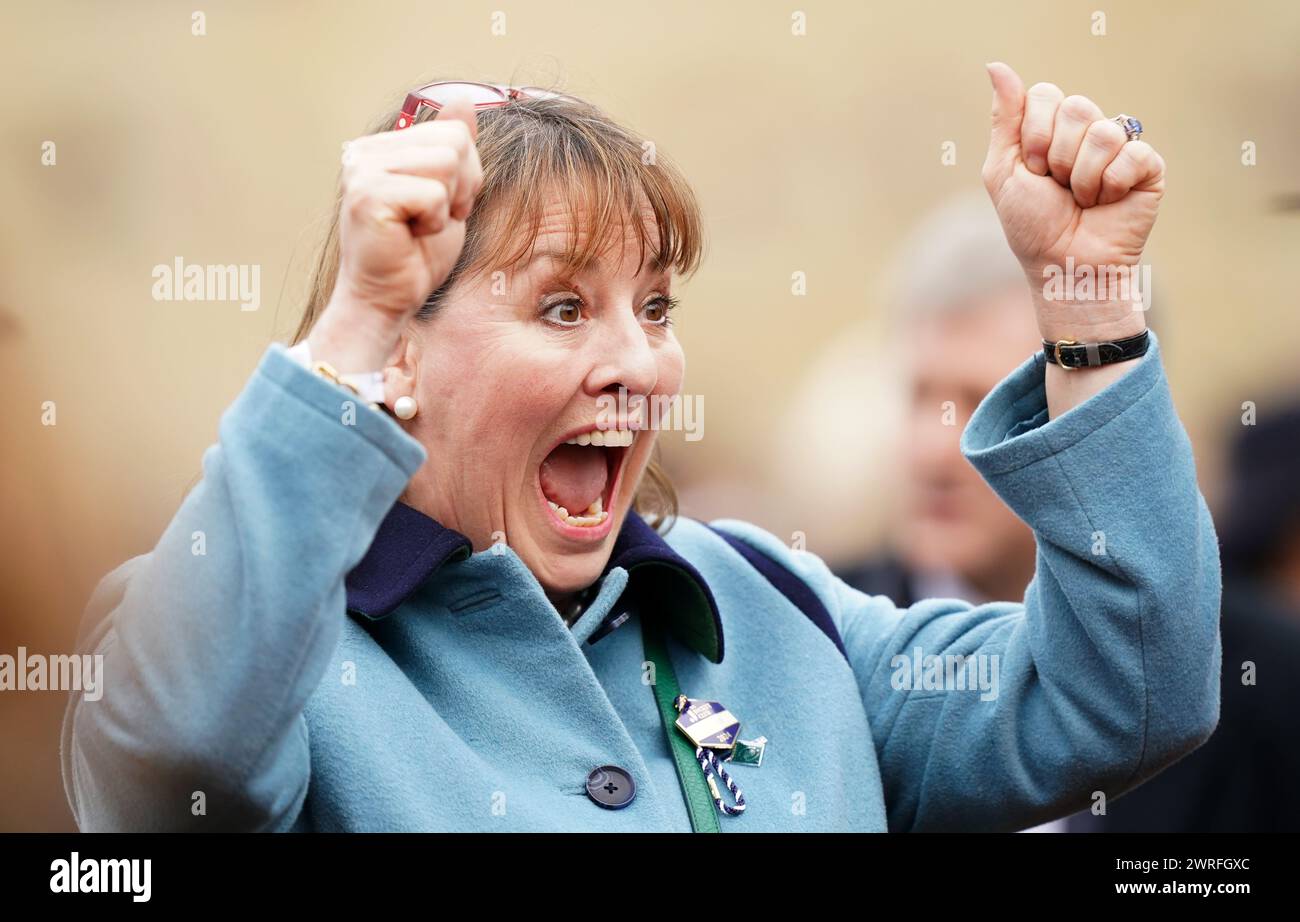 Winning owner Susannah Ricci after Lossiemouth won the Close Brothers ...