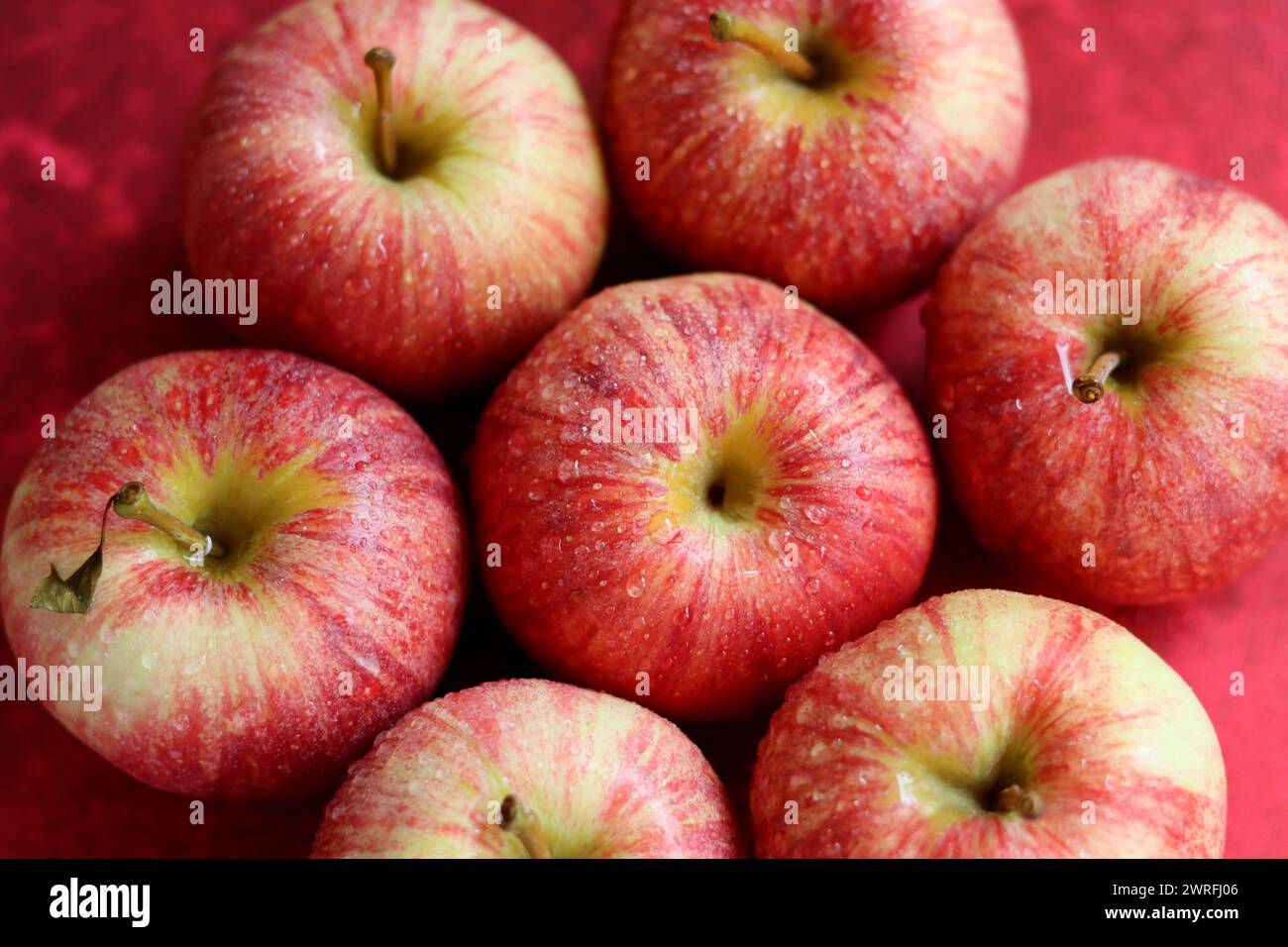 Red apples close up photo Stock Photo - Alamy