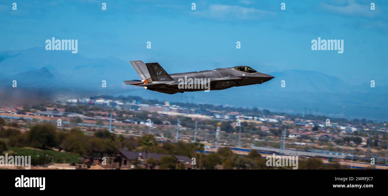 An F-35 Lightning II assigned to the 310th Fighter Squadron takes off ...