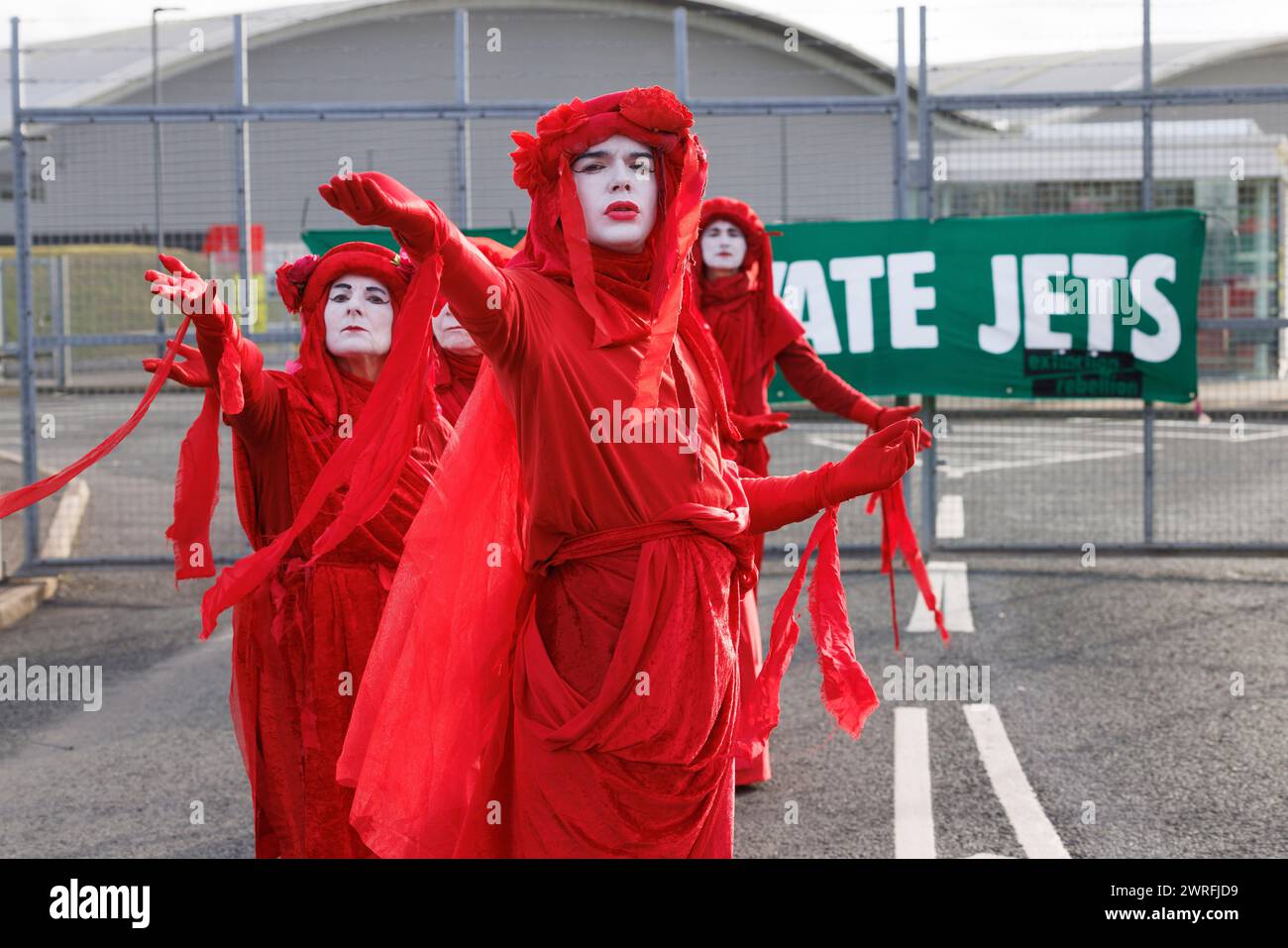27th Jan 2024. Farnborough Airport. 'Flying to Extinction' march and ...