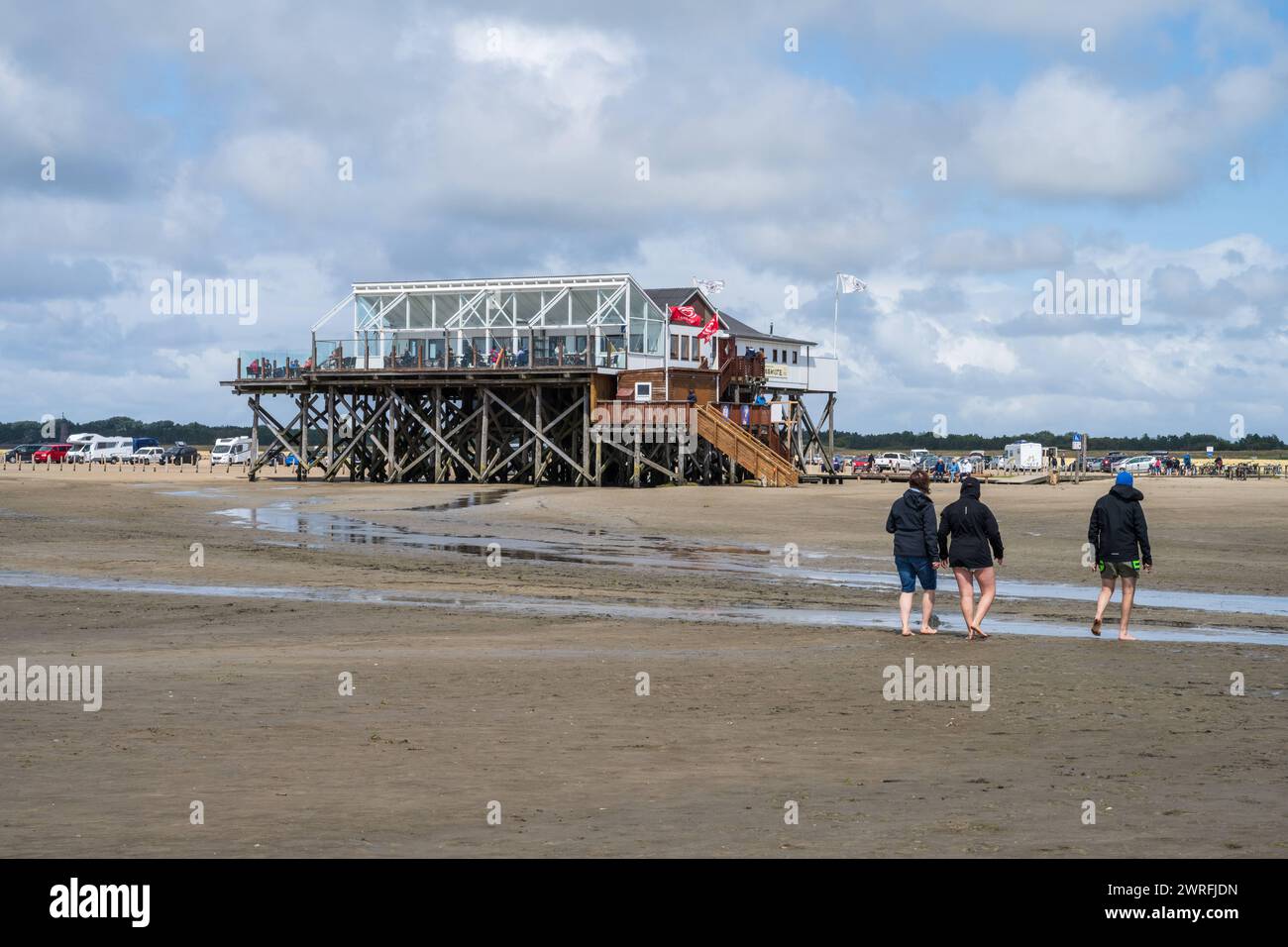 Landschaft St. Peter-Ording Pfahlbauten am Böhler Strand bei Ebbe ...