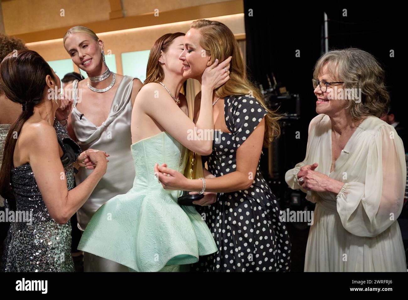 Emma stone and sally field hi-res stock photography and images - Alamy